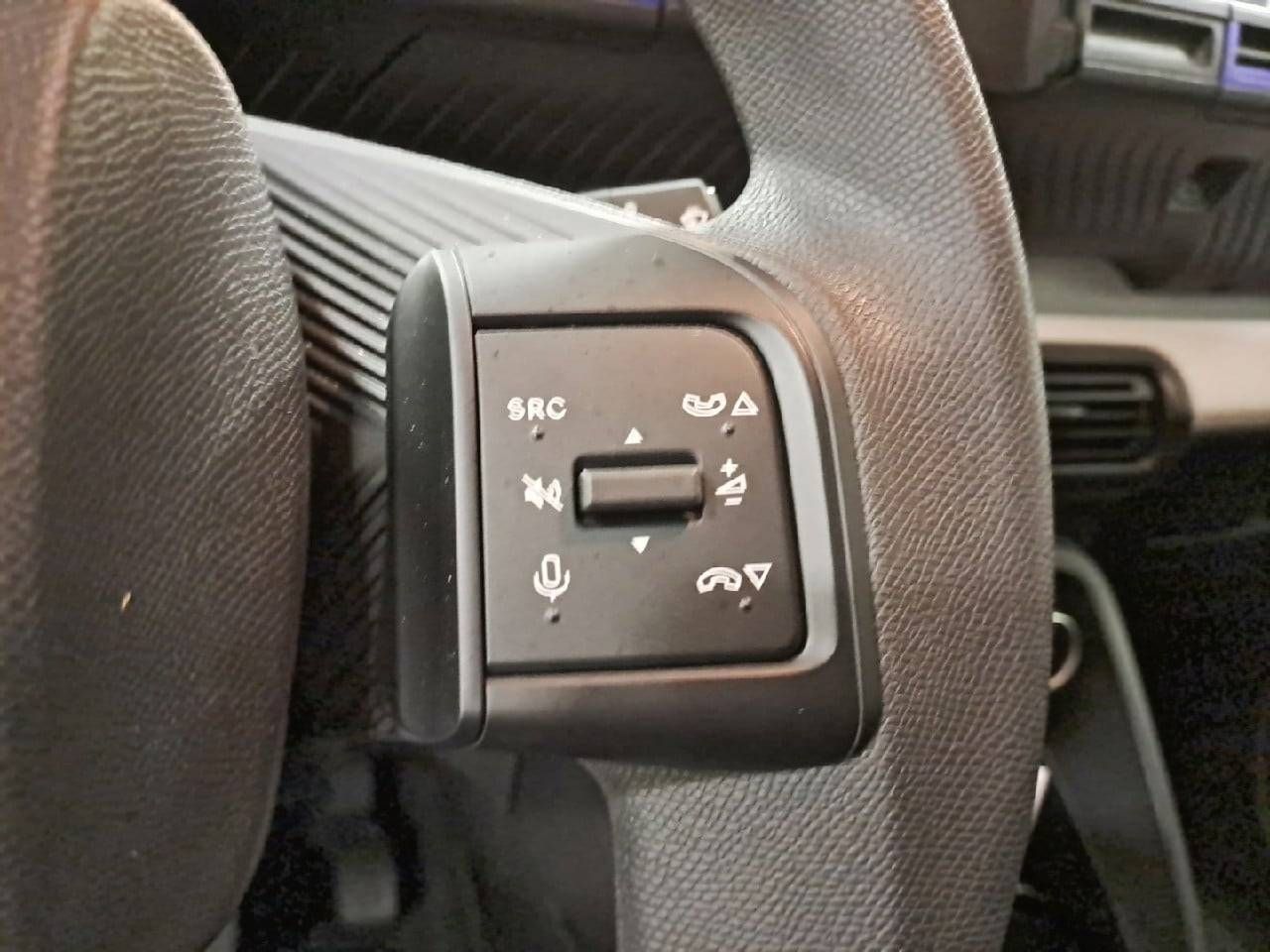 Ocasión: Citroen C3 ë- 4 113cv com Bat. 44 kWh YOU de Segunda Mano - 21 ...