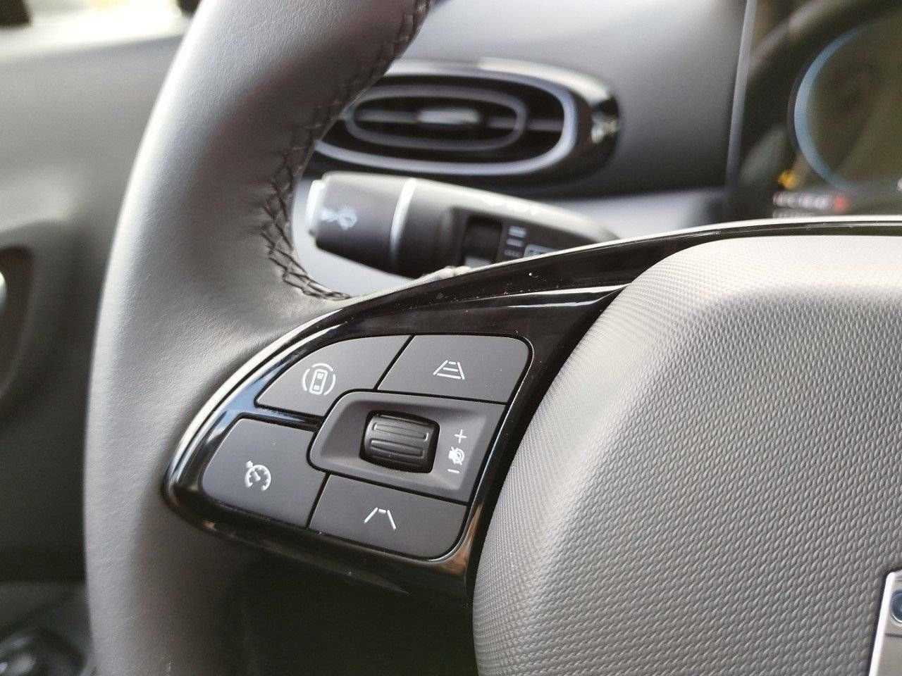 Ocasión: Leapmotor T03 T03 BEV 37.3kWh Auto Design de Segunda Mano - 17.900€