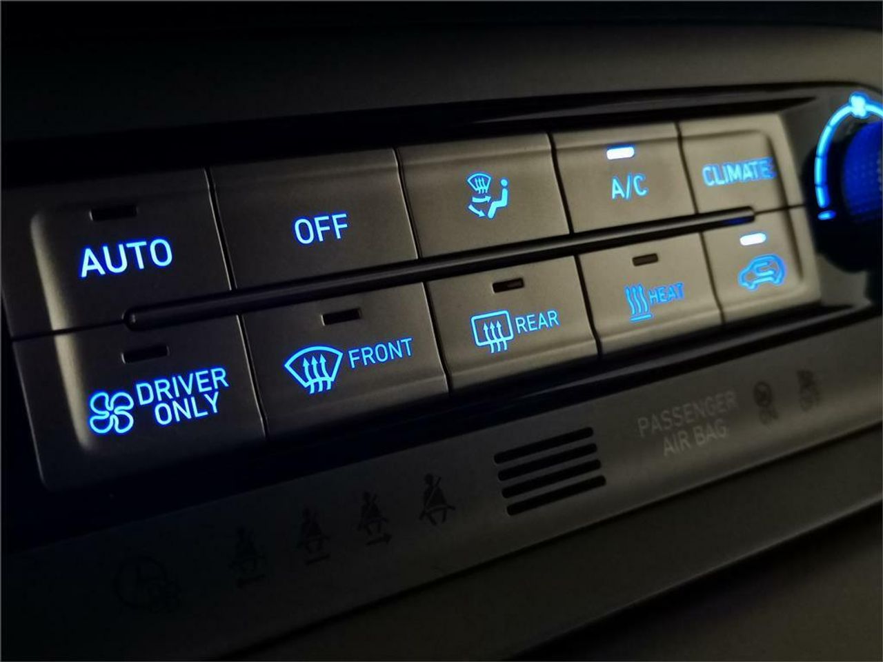 Ocasión: Hyundai Kona EV 115kW 48kWh Tecno 2C de Segunda Mano - 23.990€