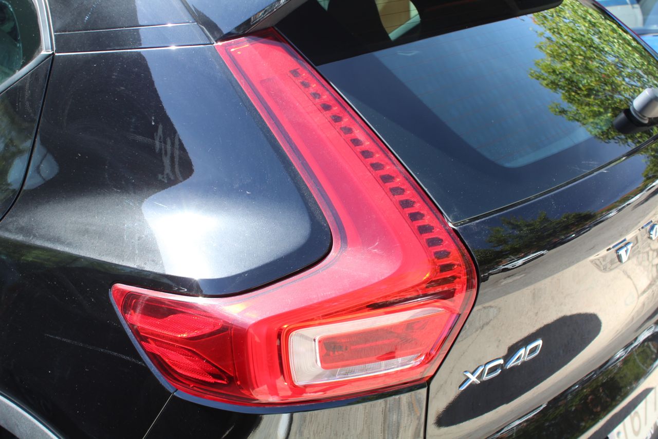 Ocasión: Volvo XC40 1.5 T2 Core Pro de Segunda Mano - 24.850€