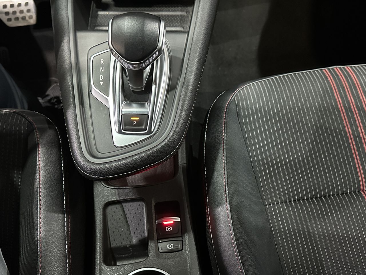 Ocasión: Renault Captur RS Line TCe 160 EDC de Segunda Mano - 20.850€