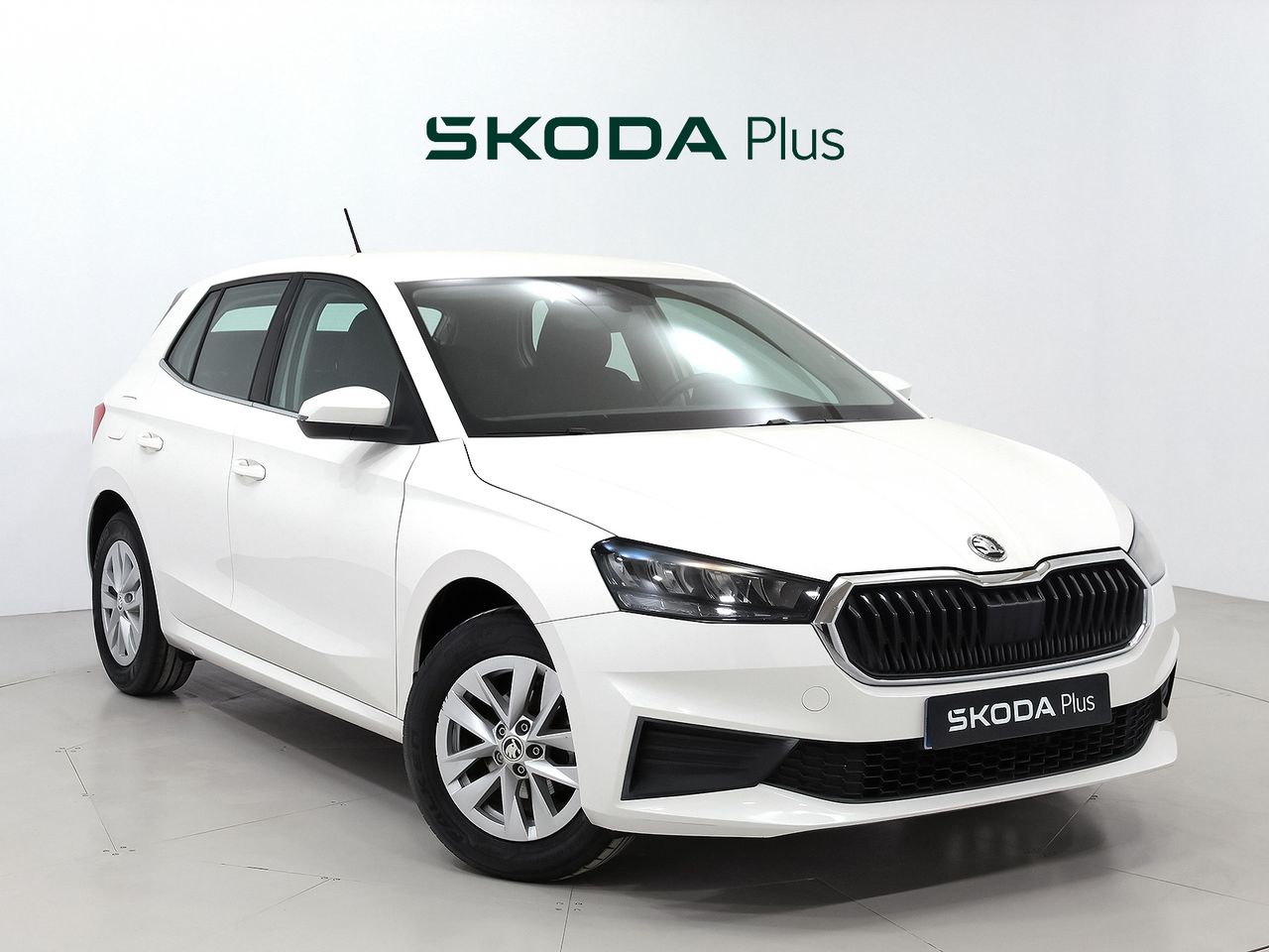 Elegantes Skoda Fabia 1 0 Mpi Ambition Bildernull