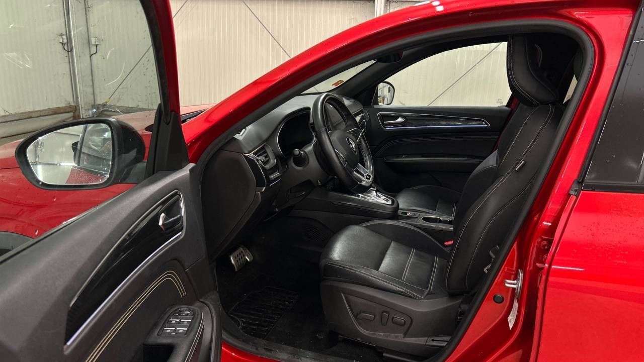 Ocasión: Renault Arkana 1.6 E-TECH 145 CV RS-LINE de Segunda Mano - 21.890€